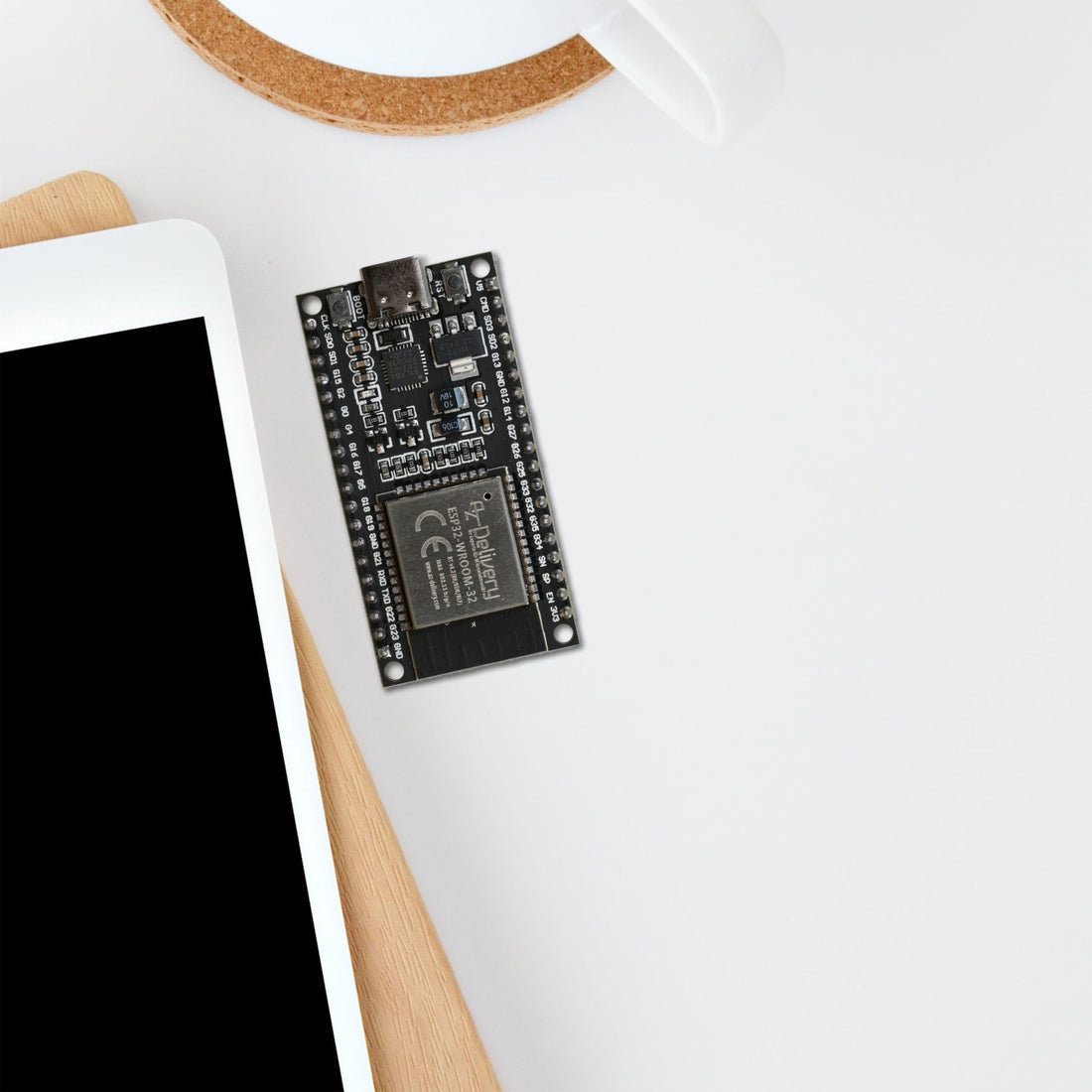 ESP32 NodeMCU Module WLAN WiFi Dev Kit C Development Board with CP2102